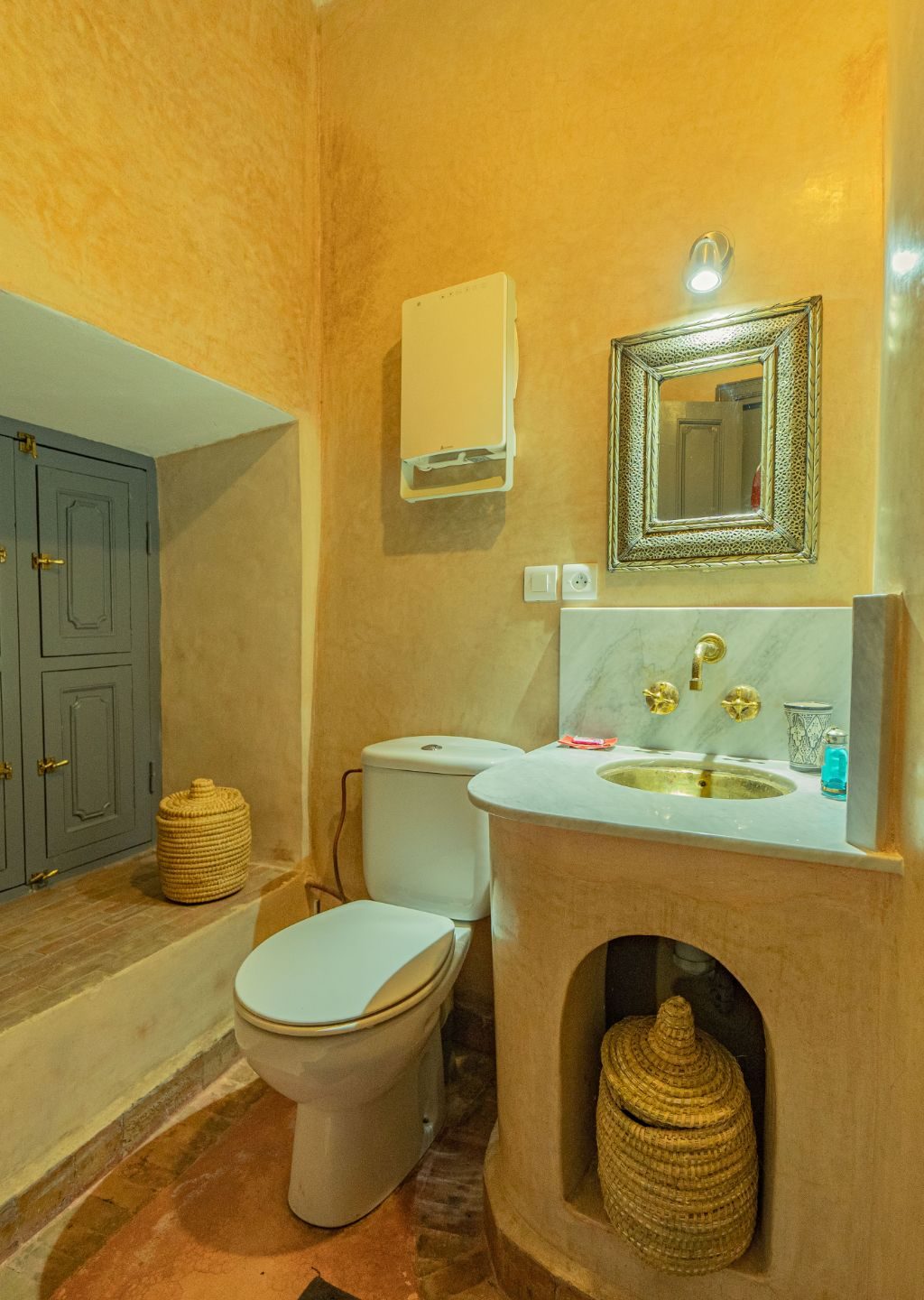Hassaniya – Riad Azawan